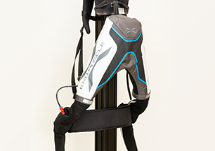 Muscle Suit - INNOPHYS